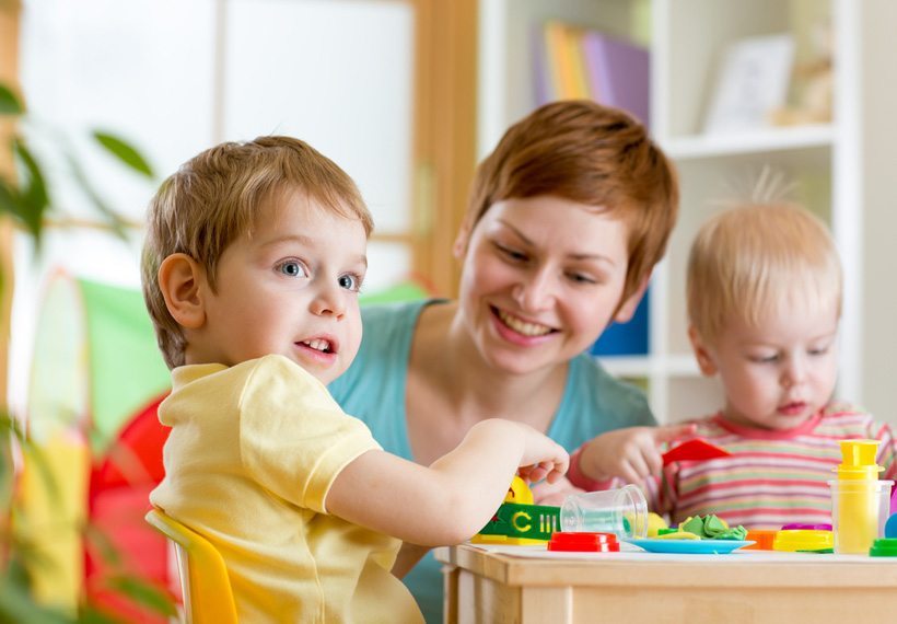 Gentle Parenting: Foster Toddler Cooperation & Etiquette – APUK